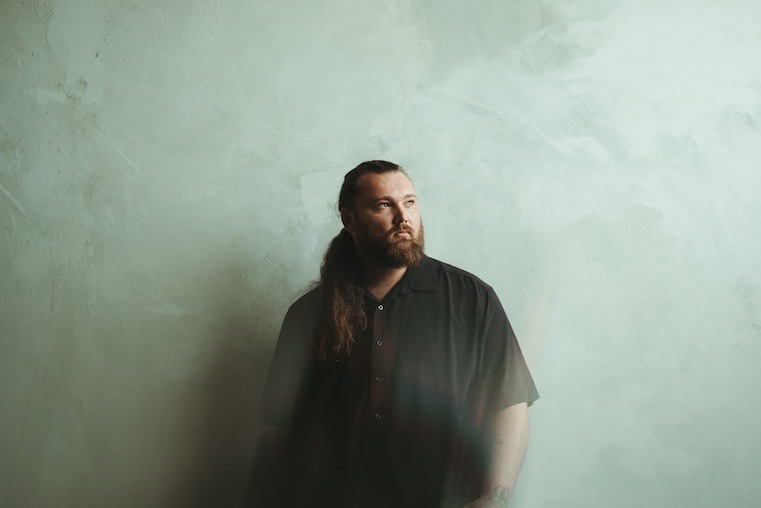 ONI Releases New Single "Walk Away" (Feat. lil aaron) - Metal Lair